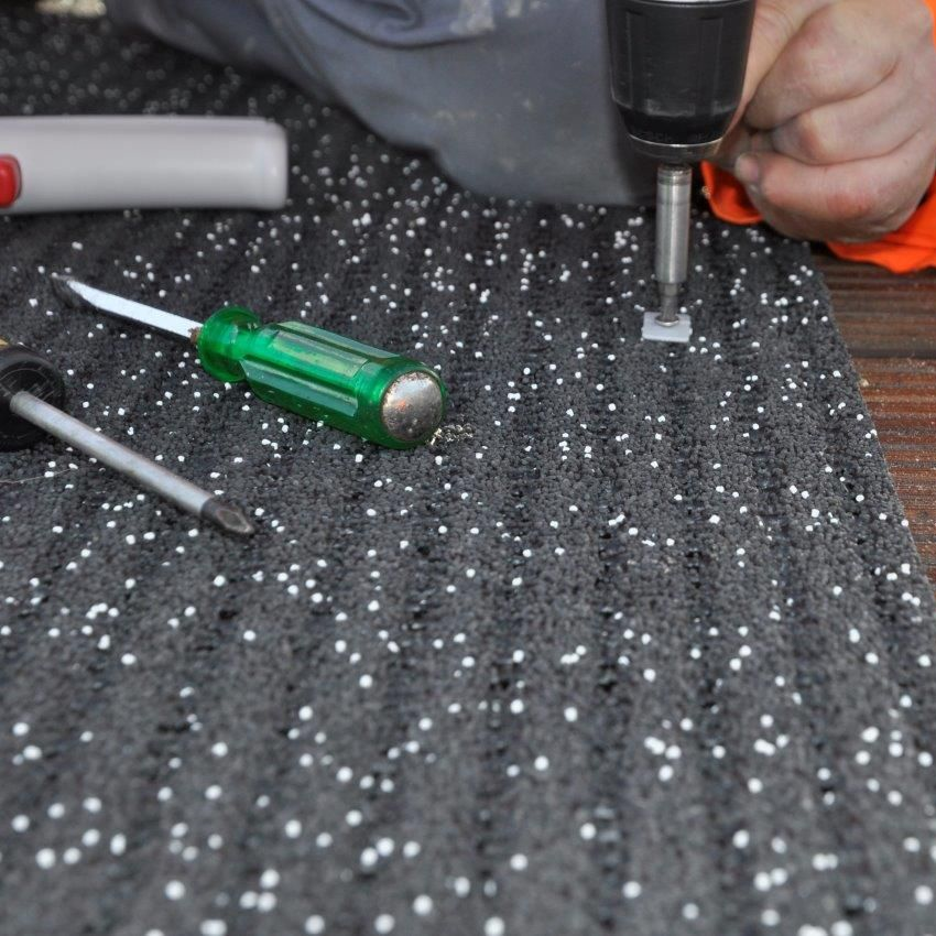 Antirutschmatten | Technikplaza | Rutschfeste Matten